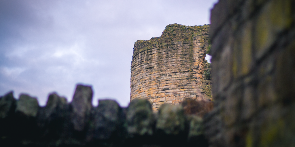 Wallingford Castle Gardens - Oxford Bus Company and Thames Travel